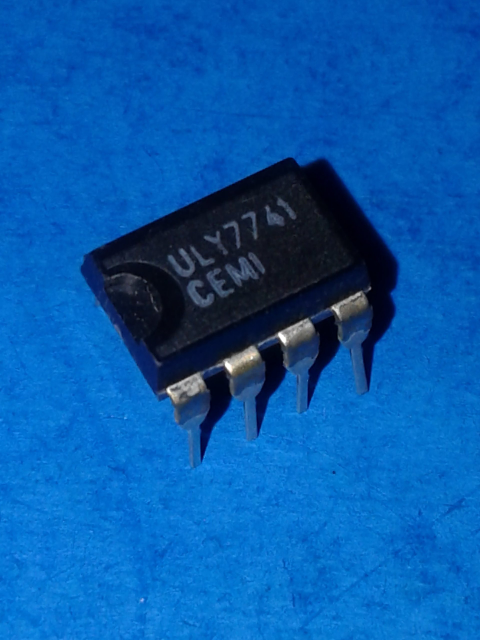 Układ scalony CEMI ULY7741 DIP-8 - Sklep, Opinie, Cena w Allegro