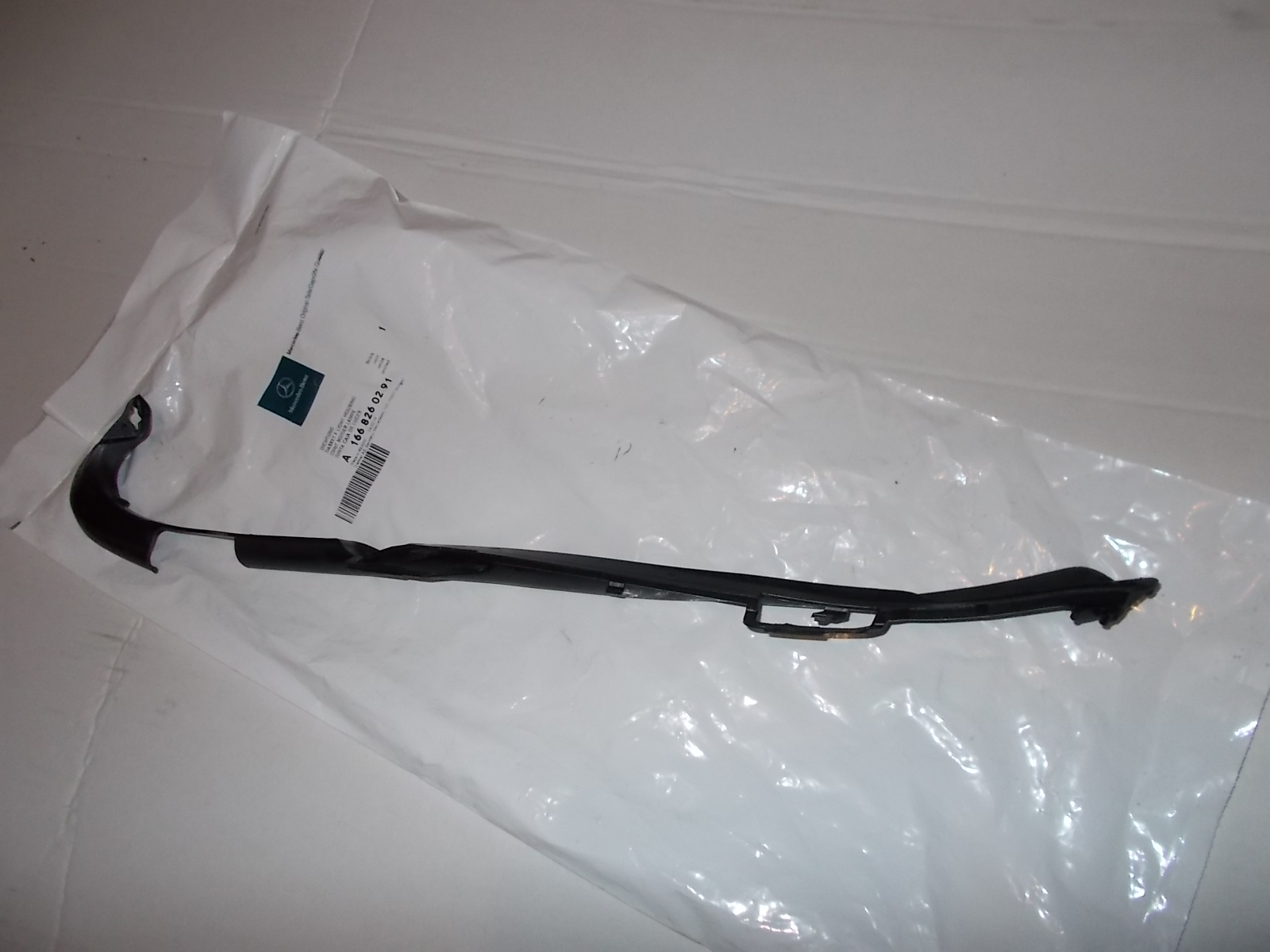 MERCEDES ML W166 USZCZELKA LAMPY PRAWA PRZÓD NOWA 1668260291 za 50 zł z ...