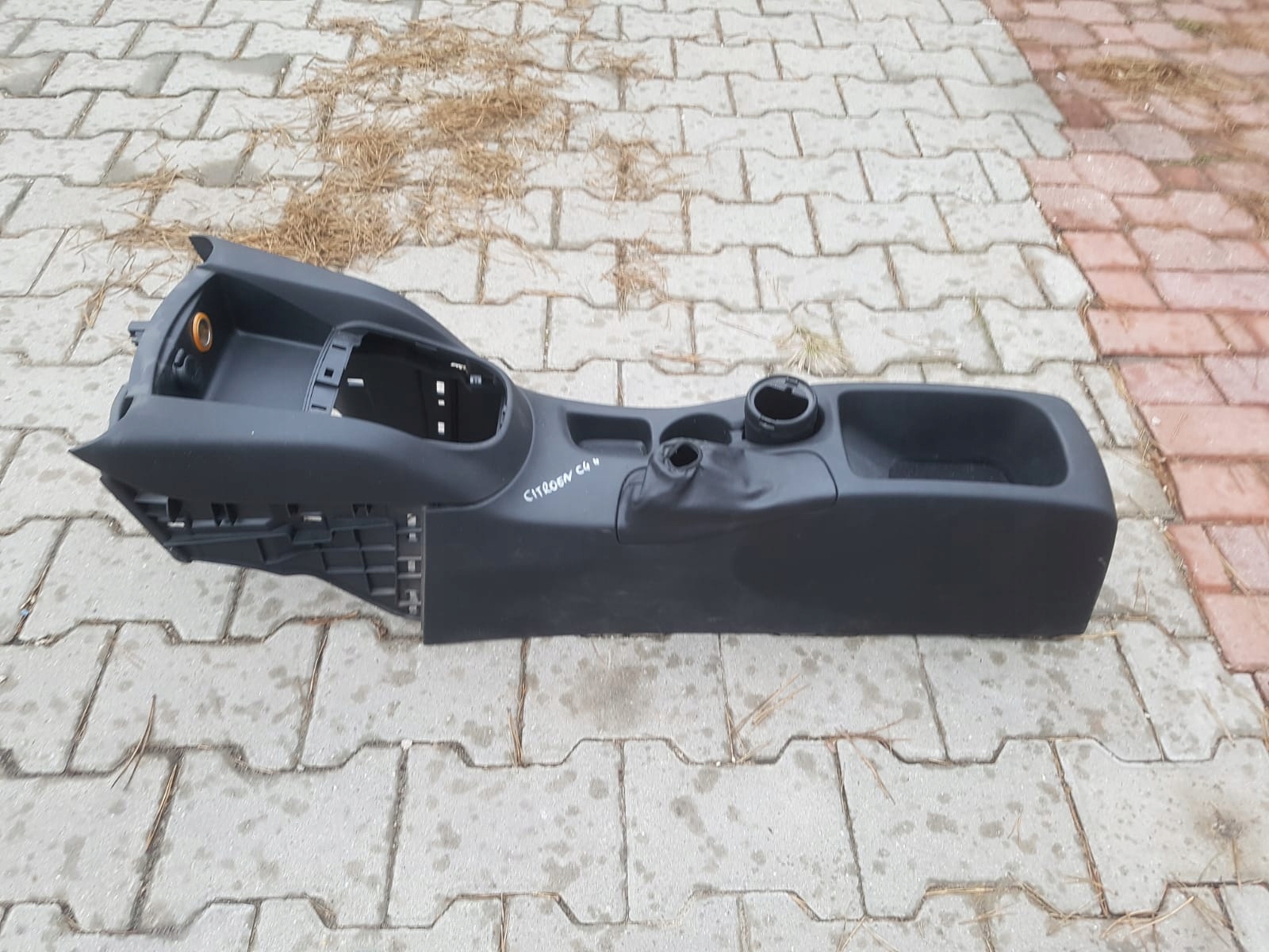 Tunel środkowy Citroen C4 II B7 uchwyt kubek za 40.00PLN z Zaborze ...