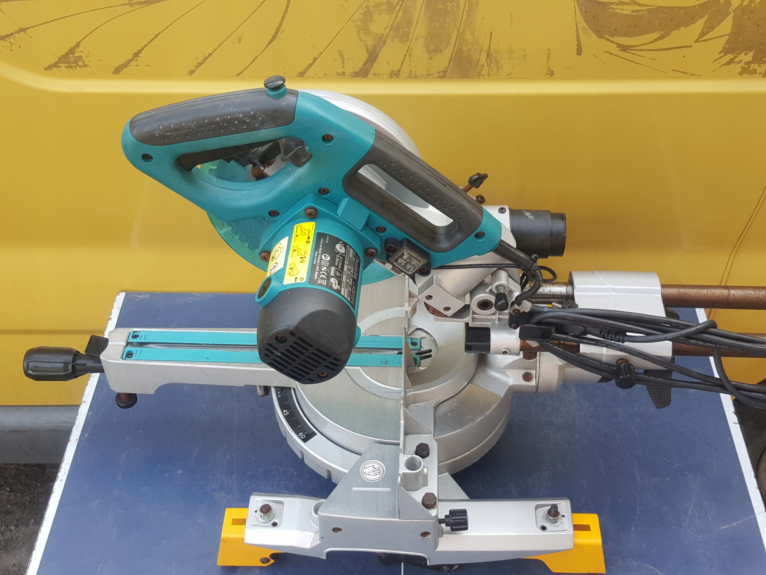 MAKITA LS0815FL PIŁA UKOŚNICA 216mm 1400W 2016r !! - 7656658078 ...