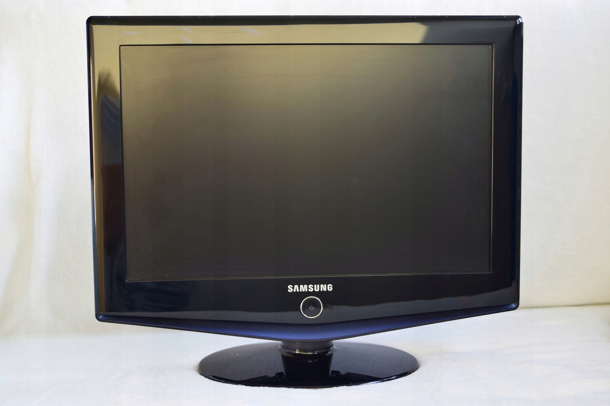 Telewizor Samsung 19 cali z funkcją monitora PC - 7565809053 ...
