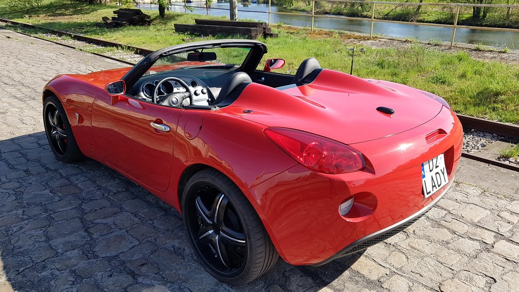 Pontiac Solstice odpowiednik Opla GT - 7310413021 - oficjalne archiwum ...