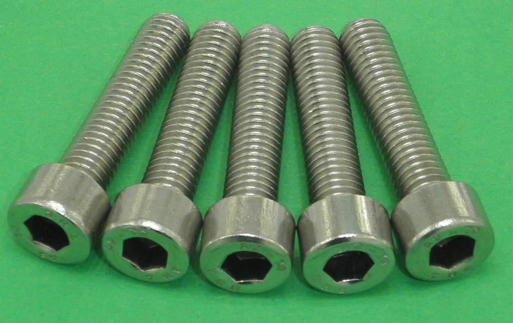 M4x6 ŚRUBA IMBUSOWA NIERDZEWNA 20 szt. DIN 912 - 7115529061 - oficjalne archiwum Allegro