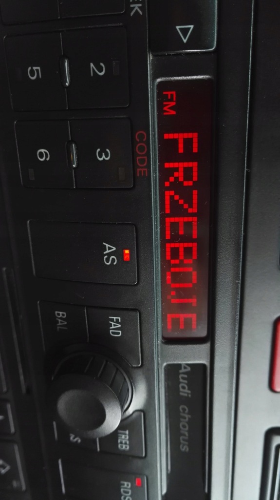 Radio oryginalne do audi a3 8l lift 8LO 035 152A - 7025732920 - oficjalne archiwum Allegro