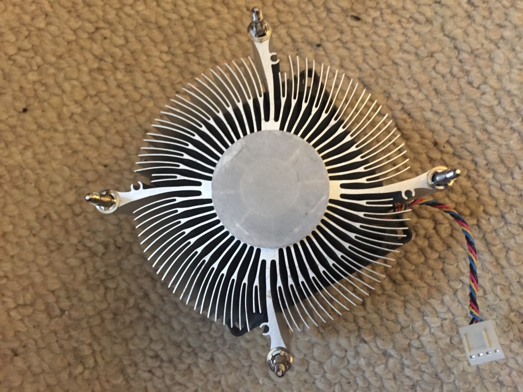 Radiator FTS V26898 z wentylatorem 12V - 7623052222 - oficjalne ...