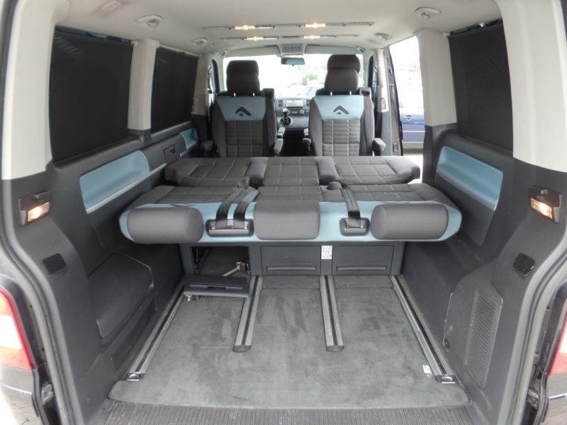 VW t5 multivan atlantis kompletny środek 1 drzwi - 7187748042 ...