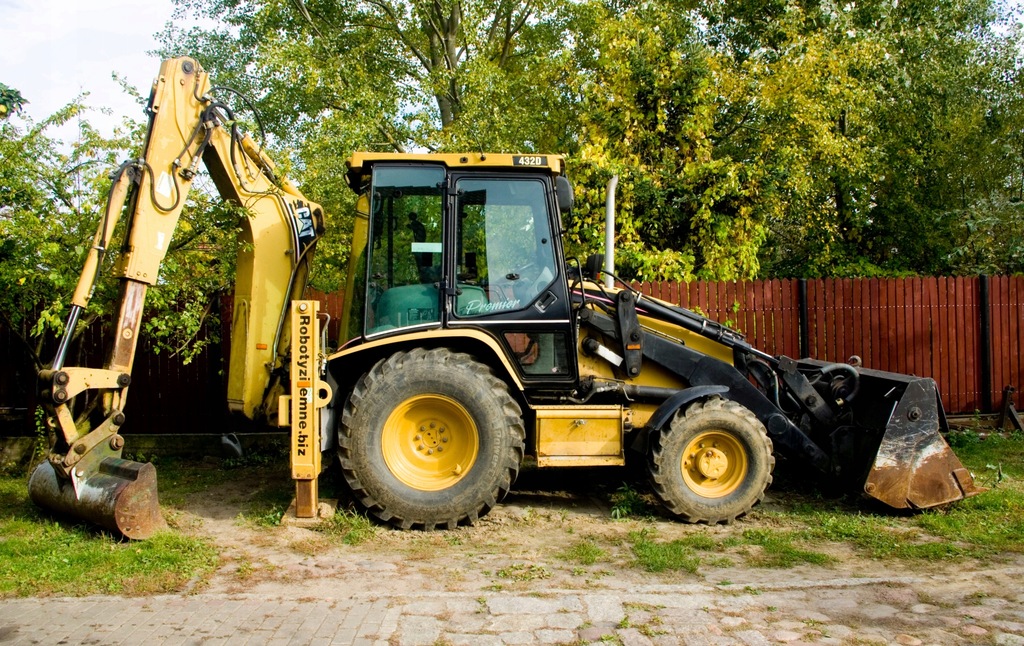 Caterpillar CAT 432D koparko-ładowarka - 7604208469 - oficjalne ...