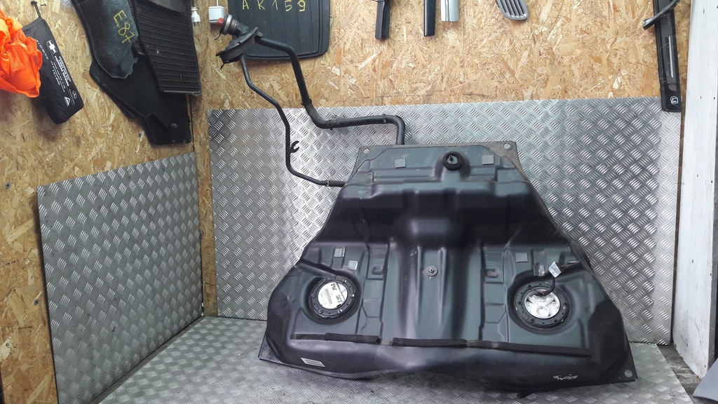 Mercedes W221 bak zbiornik pompka paliwa 3.0CDI V6 - 7644969827 ...