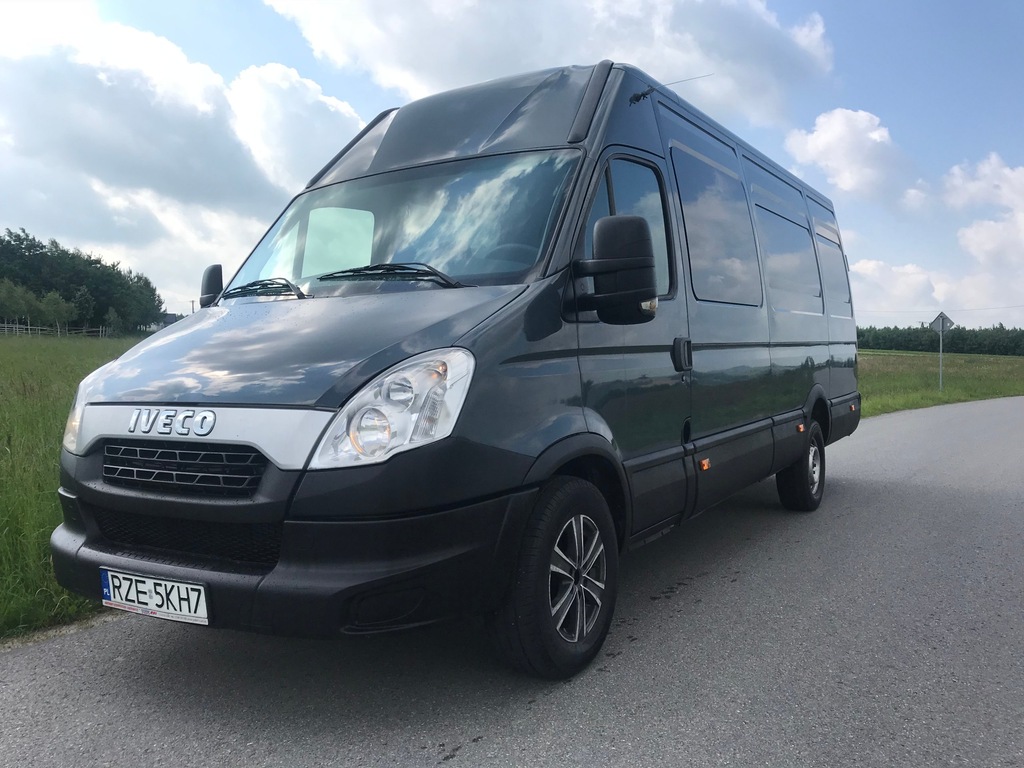 iveco daily 35s14 9 osobowy sprinter crafter lt - 7357712581 ...