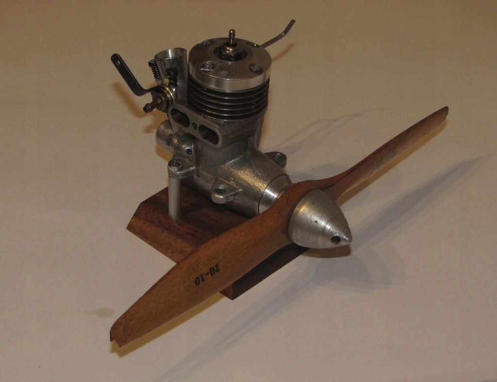 Silnik modelarski spalinowy TONO 3,5 ccm RC - 7774005078 - oficjalne archiwum Allegro