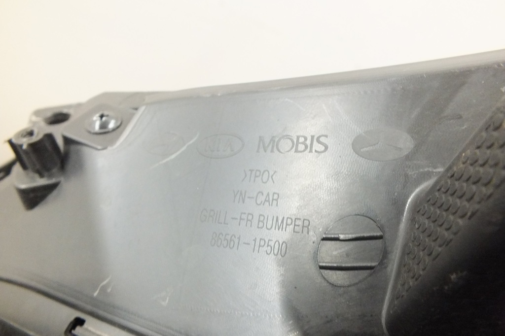 KIA VENGA 15- KRATKA ZDERZAKA 86560-1P500 - 7260664153 - oficjalne ...