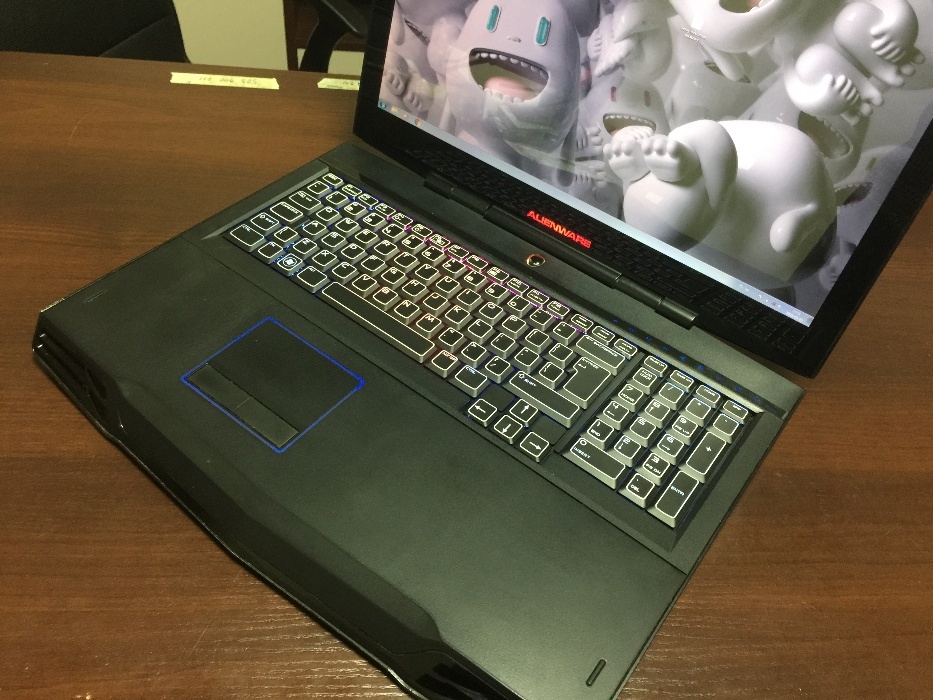 Alienware M17x R2 intel i7 8GB 17,3 Full HD 128SSD - 7348808607 ...