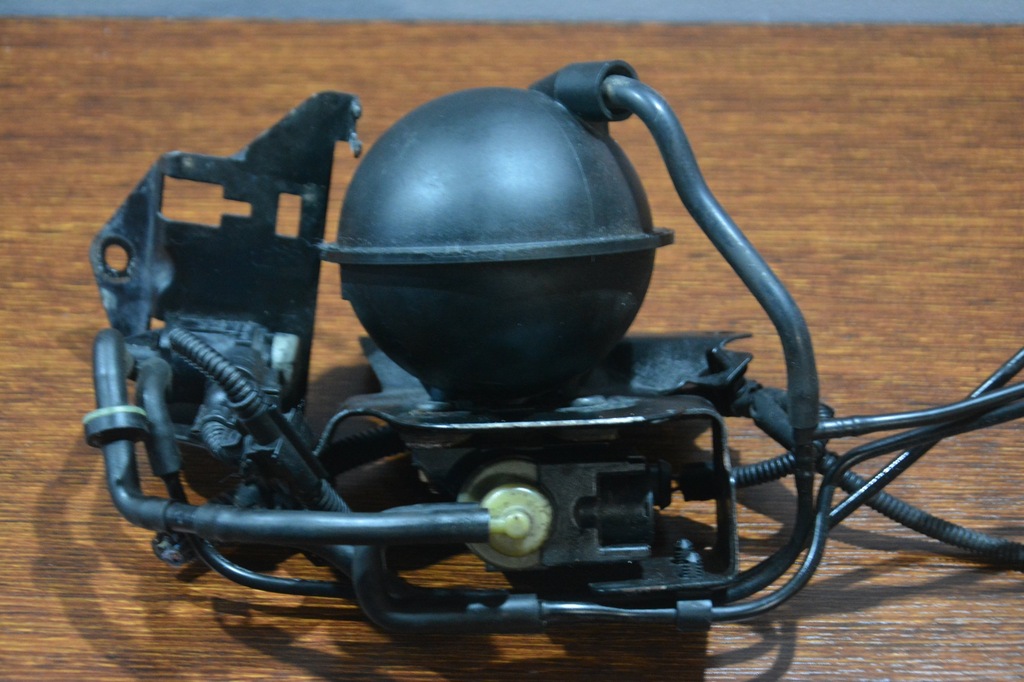 Zaworek podciśnienia 8K0906627 Audi A4 B8 A5 Q5 - 7207711156 ...