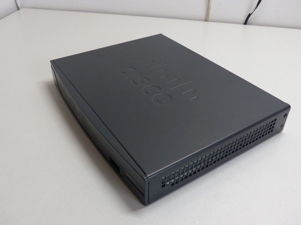 ROUTER CISCO 800 series 887VA 880 887VA/K9 V02 GW - 7061766548 ...