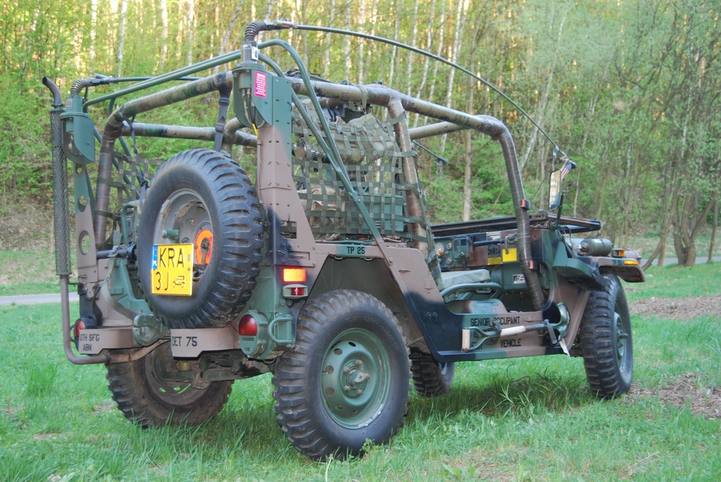 AM GENERAL M151A2 FULL OPCJA - 7369878000 - oficjalne archiwum Allegro