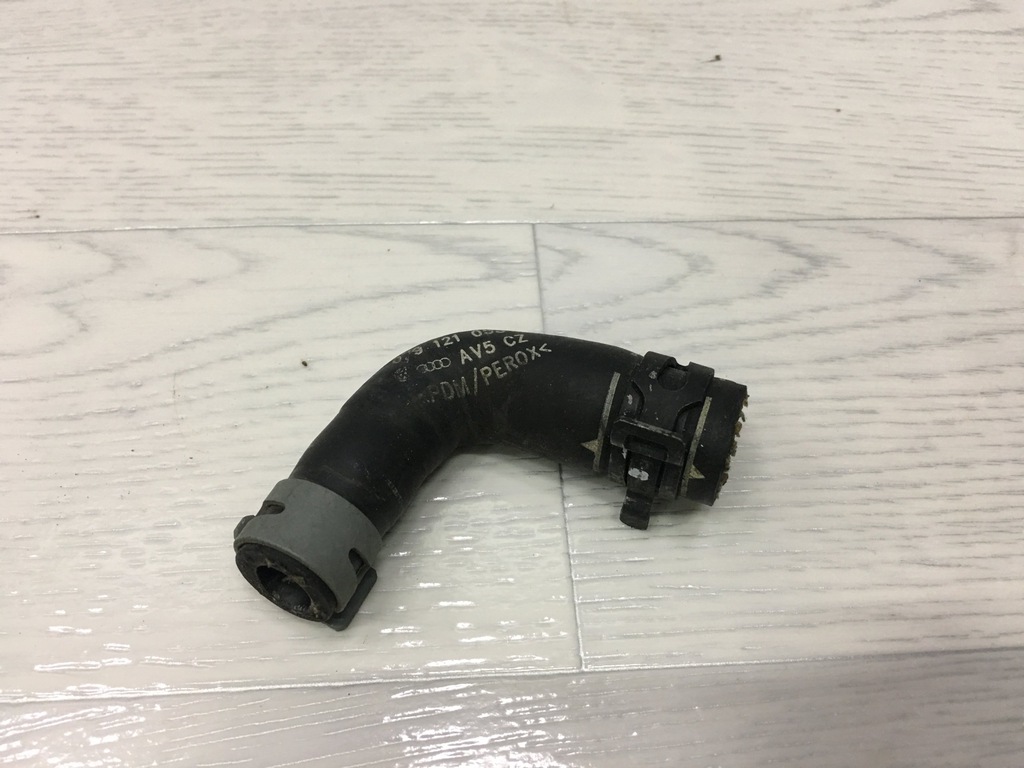 *WĄŻ PRZEWÓD WODY AUDI VW 079121053M - 7090160910 - oficjalne archiwum ...