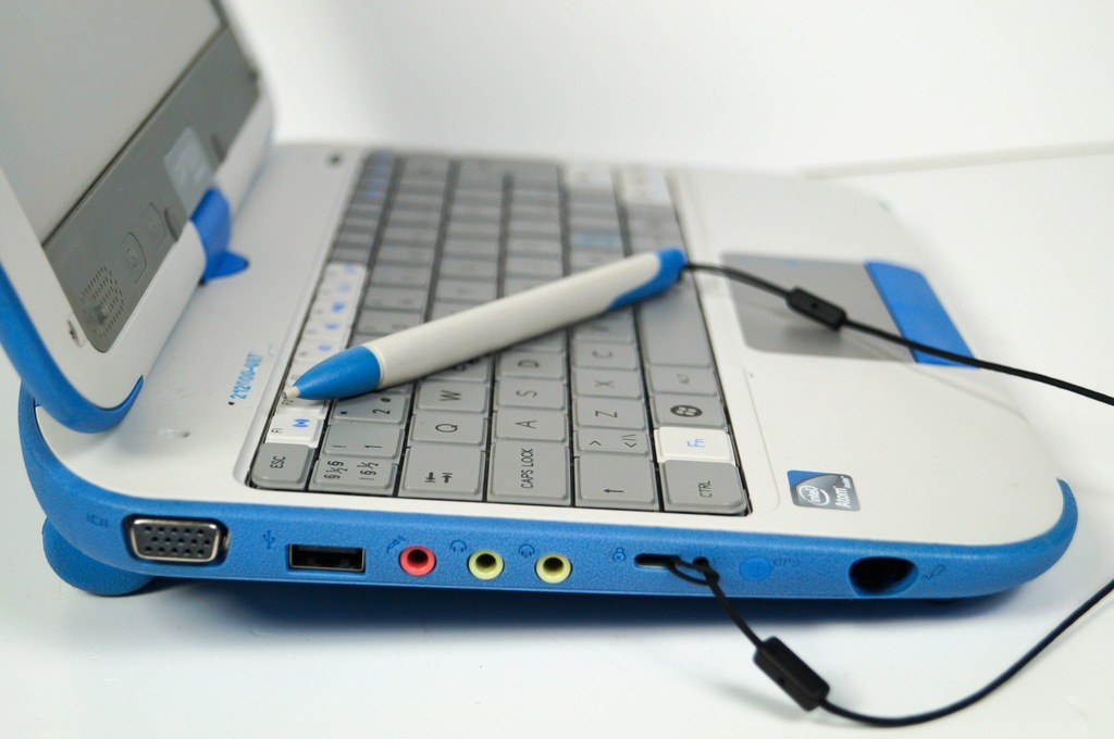 Captech Laptop-Tablet-Dotyk Intel 2Gb 250GB - 7186652525 - oficjalne ...