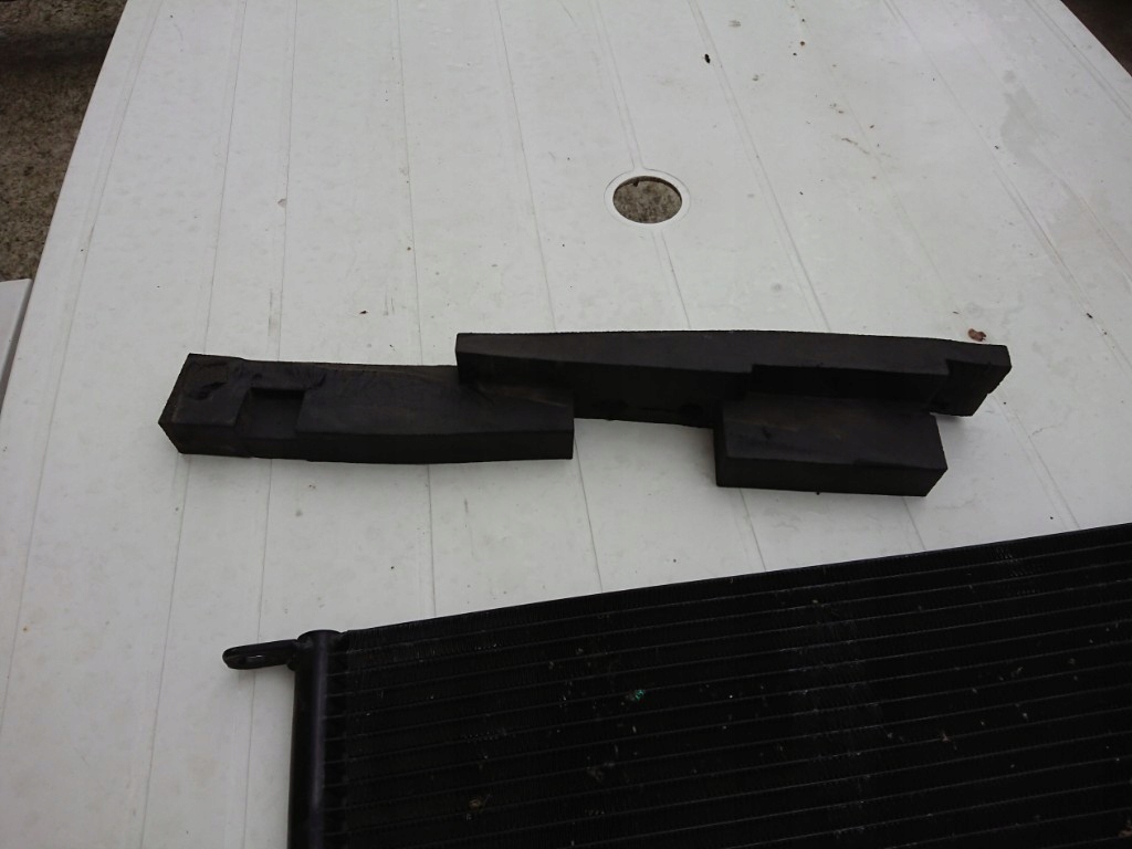 Chłodnica wody mercedes w 463 AMG a4635000202 - 7462755581 - oficjalne ...