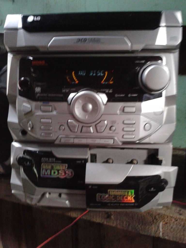 Wierza LG FE 313E + Glosniki FFH313 AD - 7476956032 - oficjalne archiwum Allegro